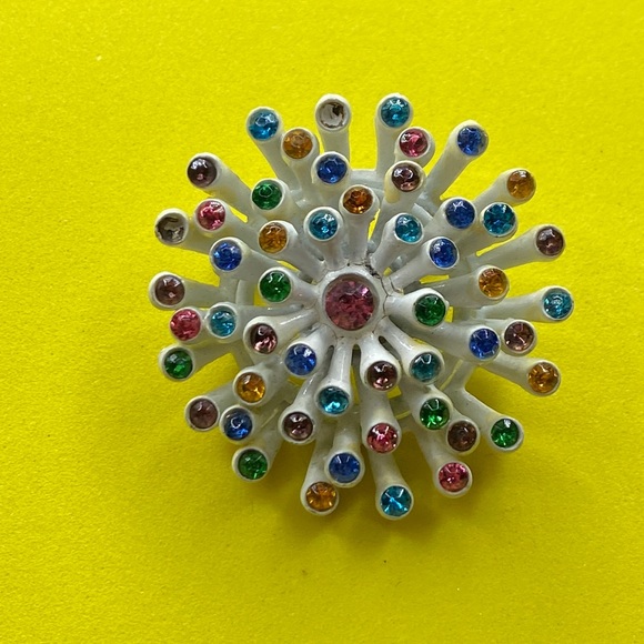 Jewelry | Vintage Enamel Burst Style Rhinestones Brooch | Poshmark